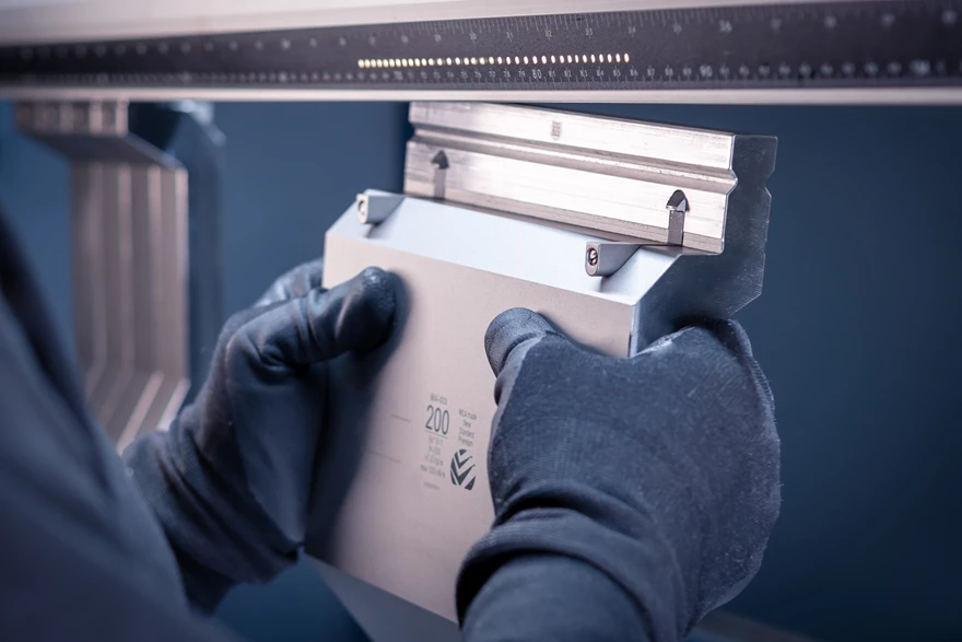 Fast and safe tool set-ups | WILA